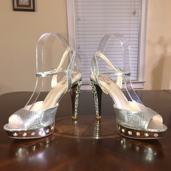 Shoes | Silver Rhinestone Open Toe Platform Shoes | Poshmark